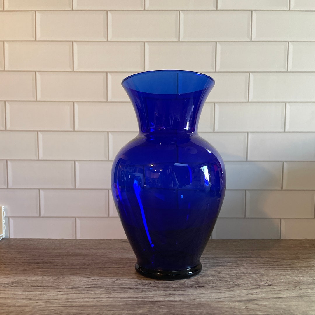 Medium Cobalt Blue Vintage Indiana Glass Company Vase - Wedding Decor ...