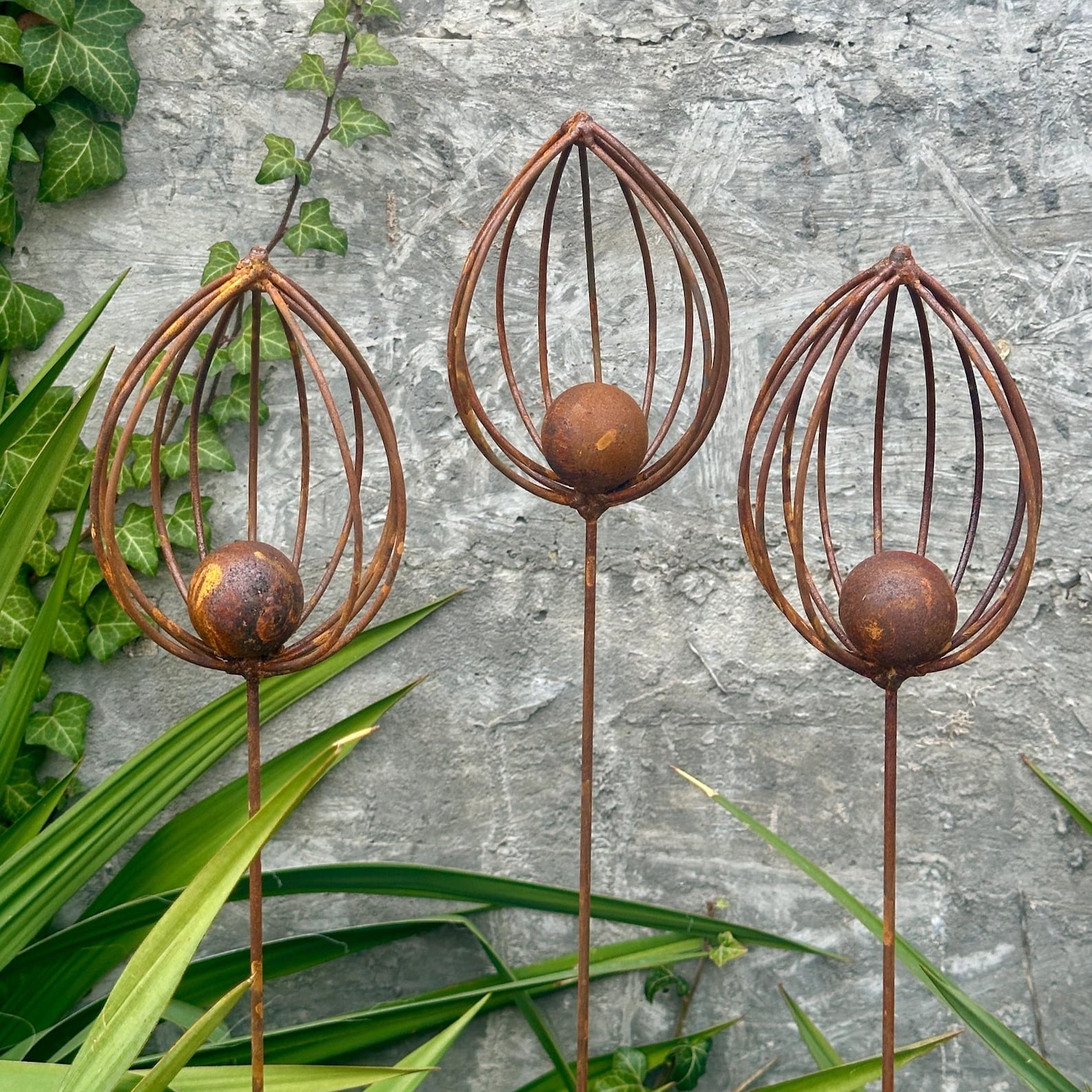 Rusty Finials Set of 3, Rustic Metal Garden Stakes, Outdoor Yard Art ...