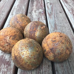 Rustic Metal Balls Set of 5 Garden Decor Metal Yard Art Outdoor Home ...