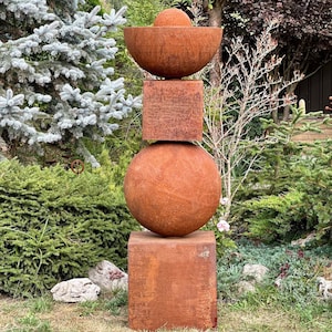 Minimalistic Rusty Metal Outdoor Totem Sculpture - Simple Shapes for ...