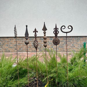 Set of 6 Rustic Metal Garden Stakes - Rusty Peaks, Unique Garden Art ...