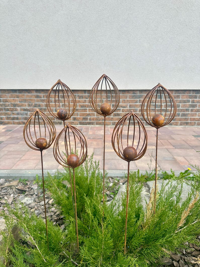 Rusty Finials Set of 6, Rustic Metal Garden Stakes, Outdoor Yard Art ...