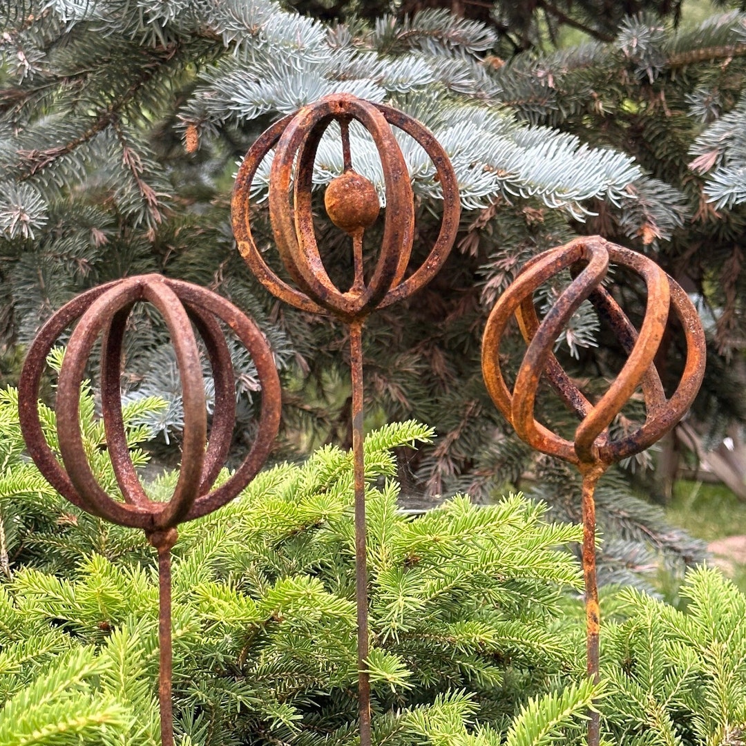Rusty Finials Set of 3, Garden Stakes Garden Decor, Metal Garden Decor ...
