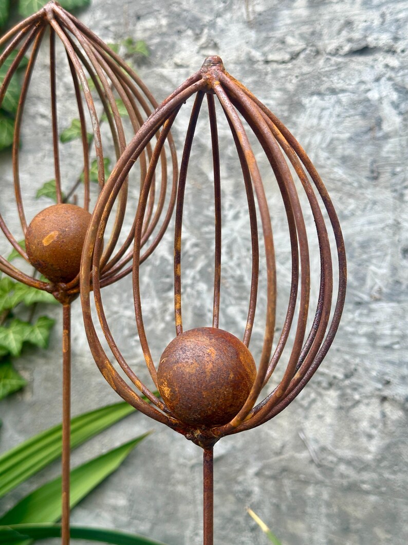 Rusty Finials Set of 3, Rustic Metal Garden Stakes, Outdoor Yard Art ...