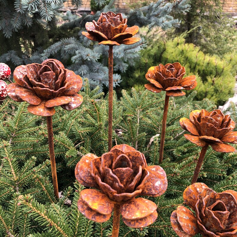 Rusty Flowers Set of 6 Garden Stakes Garden Decor Metal | Etsy