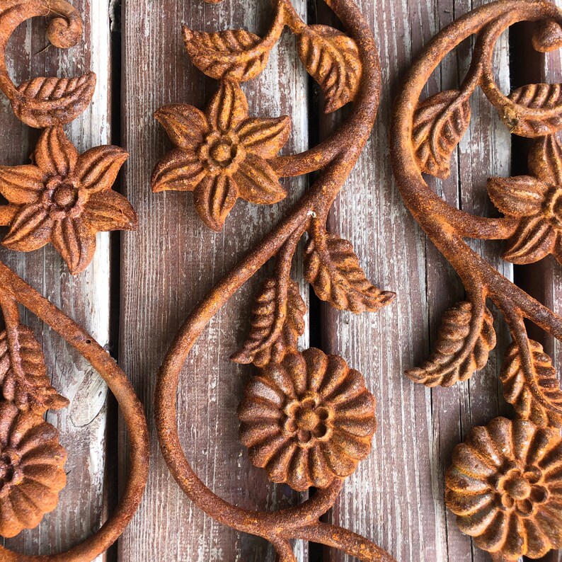 Set of 3 Rusty Flower Wall Hanging Rusty Flowers Ornament | Etsy