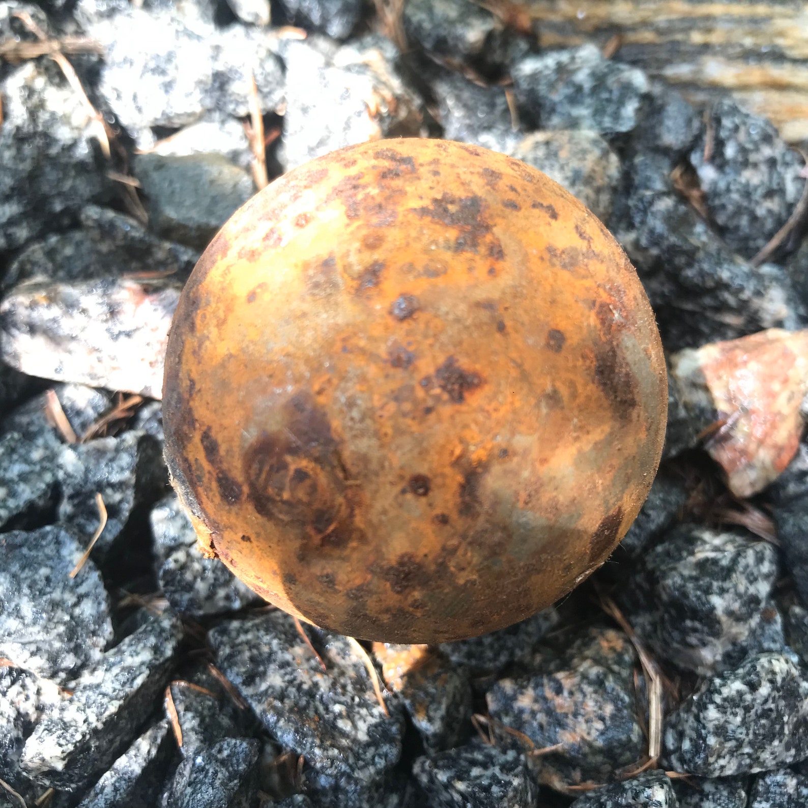 8 Iron Ball Big Rusty Metal Ball Garden Decor Garden Art - Etsy