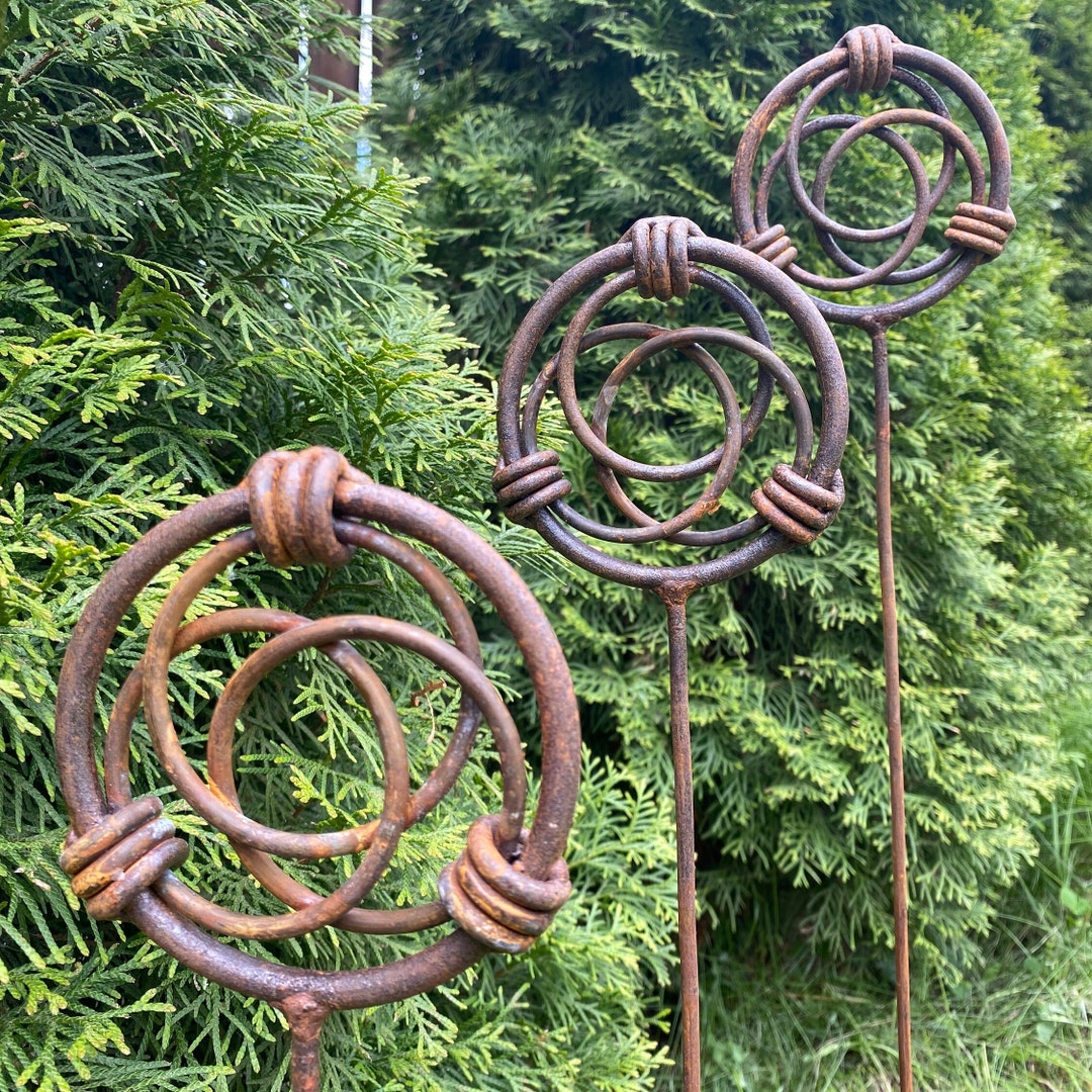 Set of 3 Rustic Metal Garden Finials, Metal Rusty Stakes, Metal Garden ...