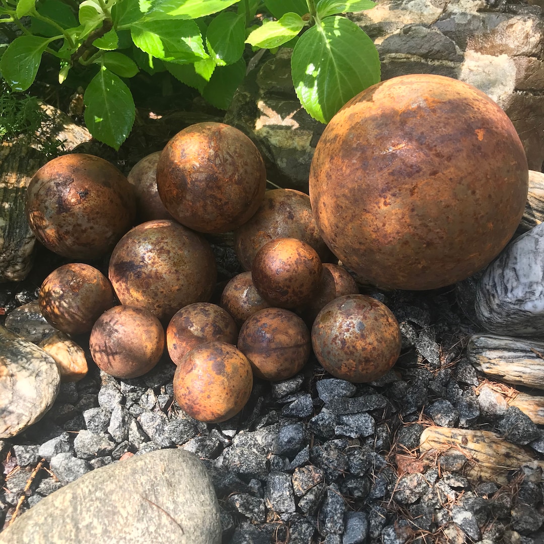 Garden Decor, Garden Art, Rusty Metal Ball, Rusty Decor, Big Rusty ...