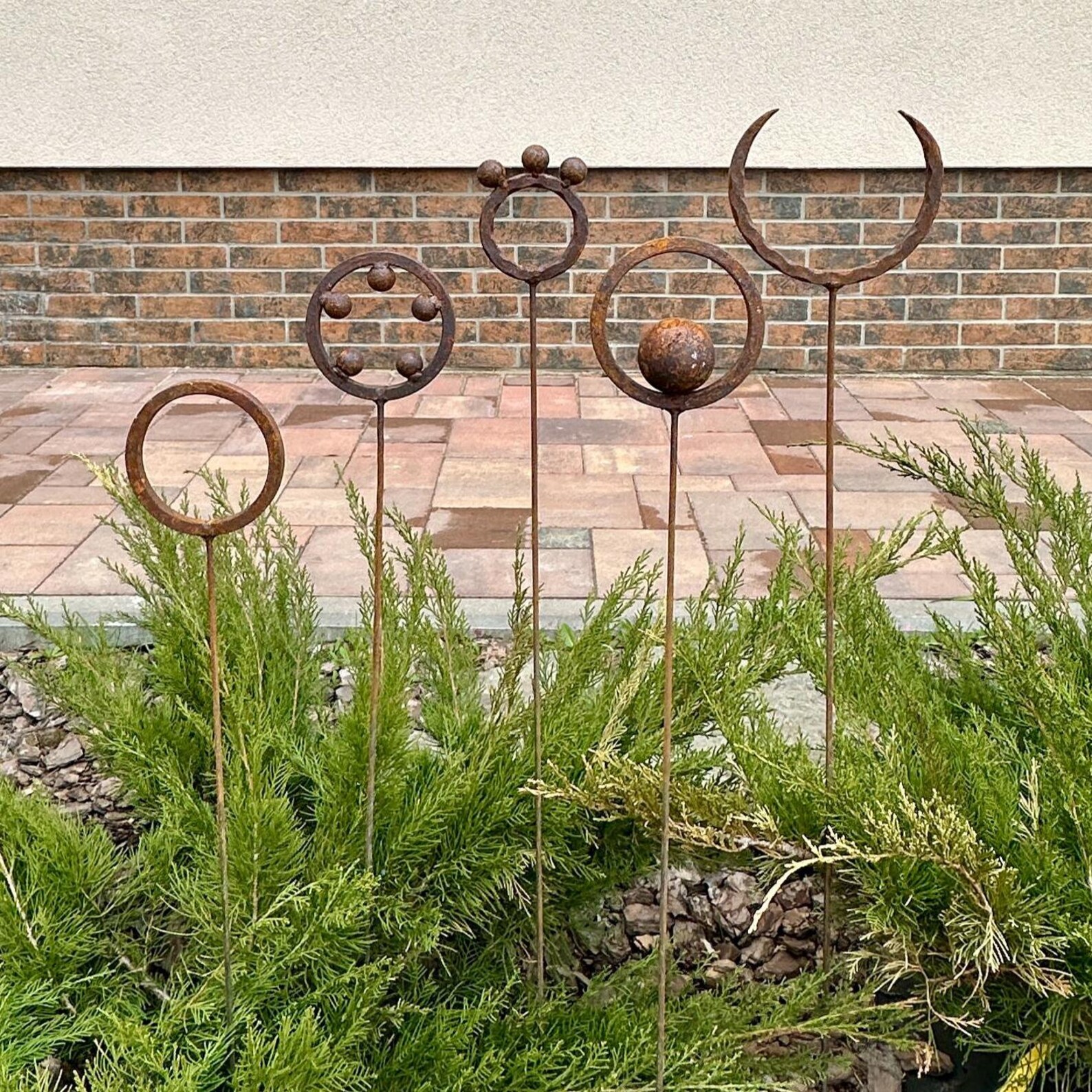 Rusty Metal Finials Set of 5 Garden Stakes Weathered Outdoor Yard ...