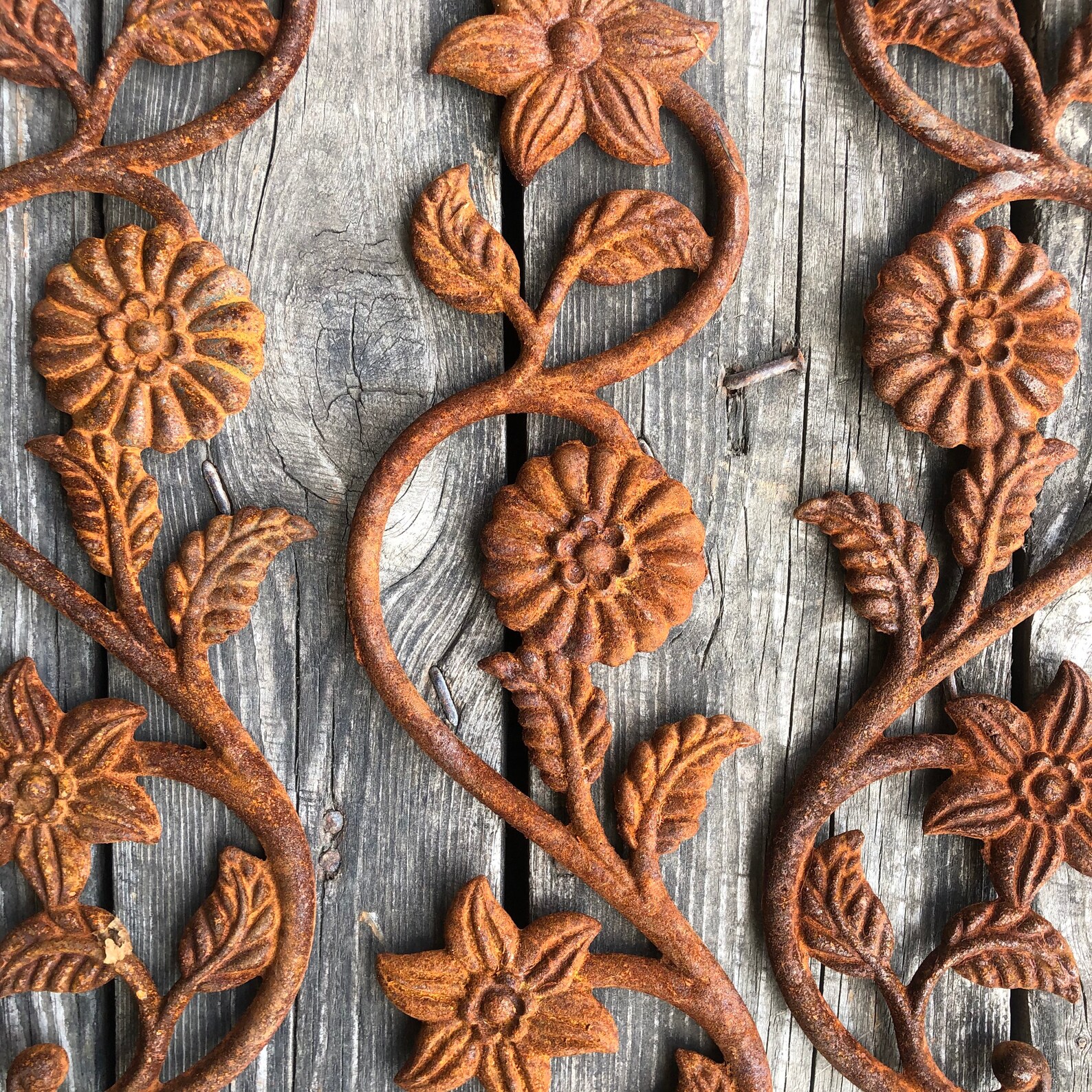 Set of 3 Rusty Flower Wall Hanging Rusty Flowers Ornament | Etsy