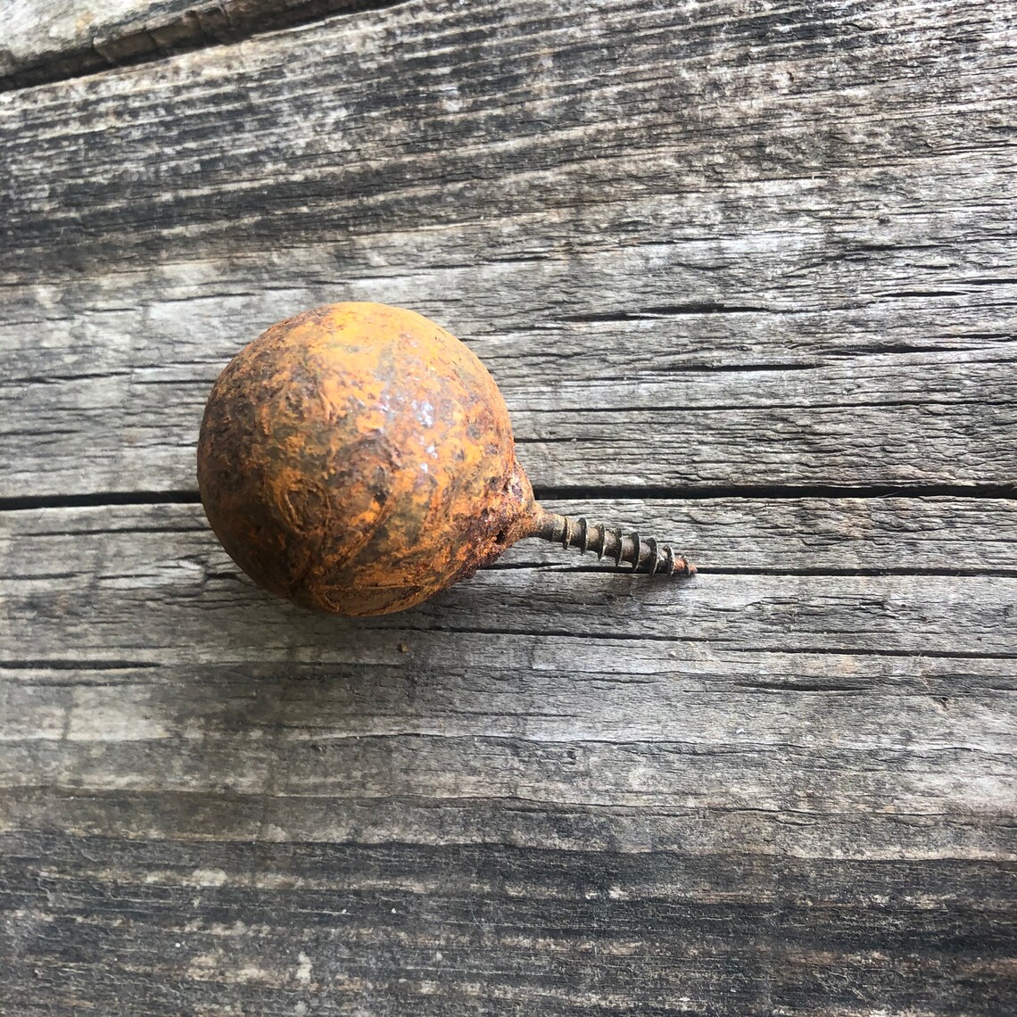 50 Pcs of Rusty Metal Balls With a Screw Rusty Art | Etsy