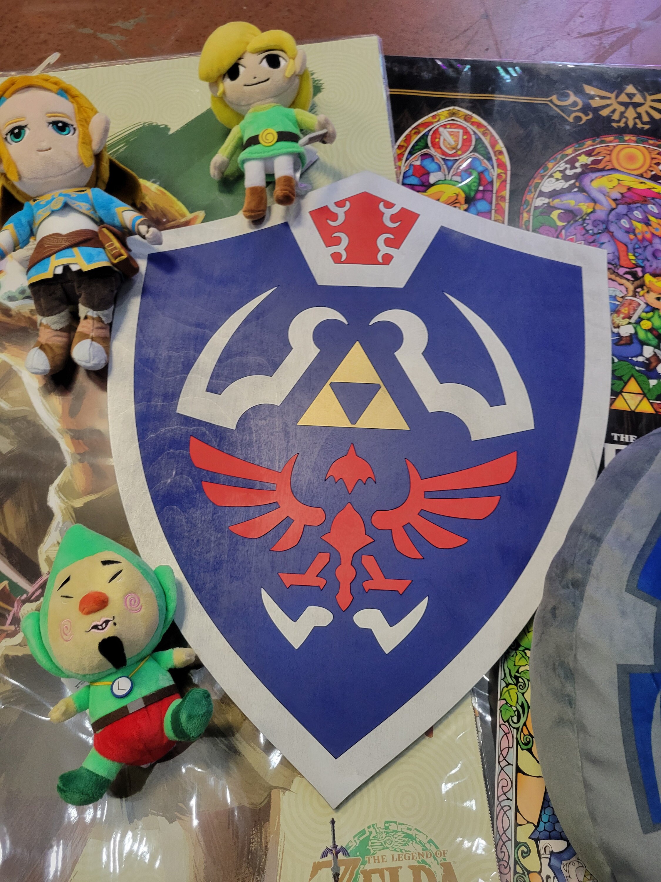 Legend of Zelda Hylian Shield Vectors, SVG, DXF, Lightburn, AI, Laser ...