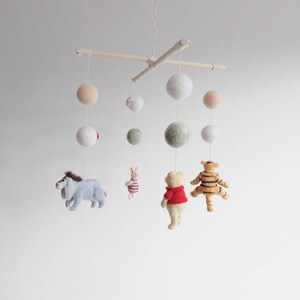 Winnie the Pooh Wool Mobile - Etsy