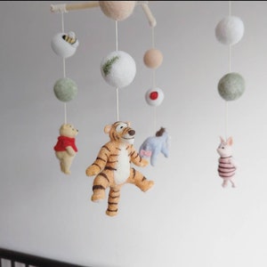 Winnie the Pooh Wool Mobile - Etsy