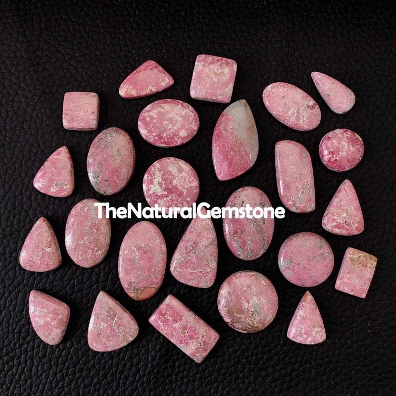 Thulite - Etsy