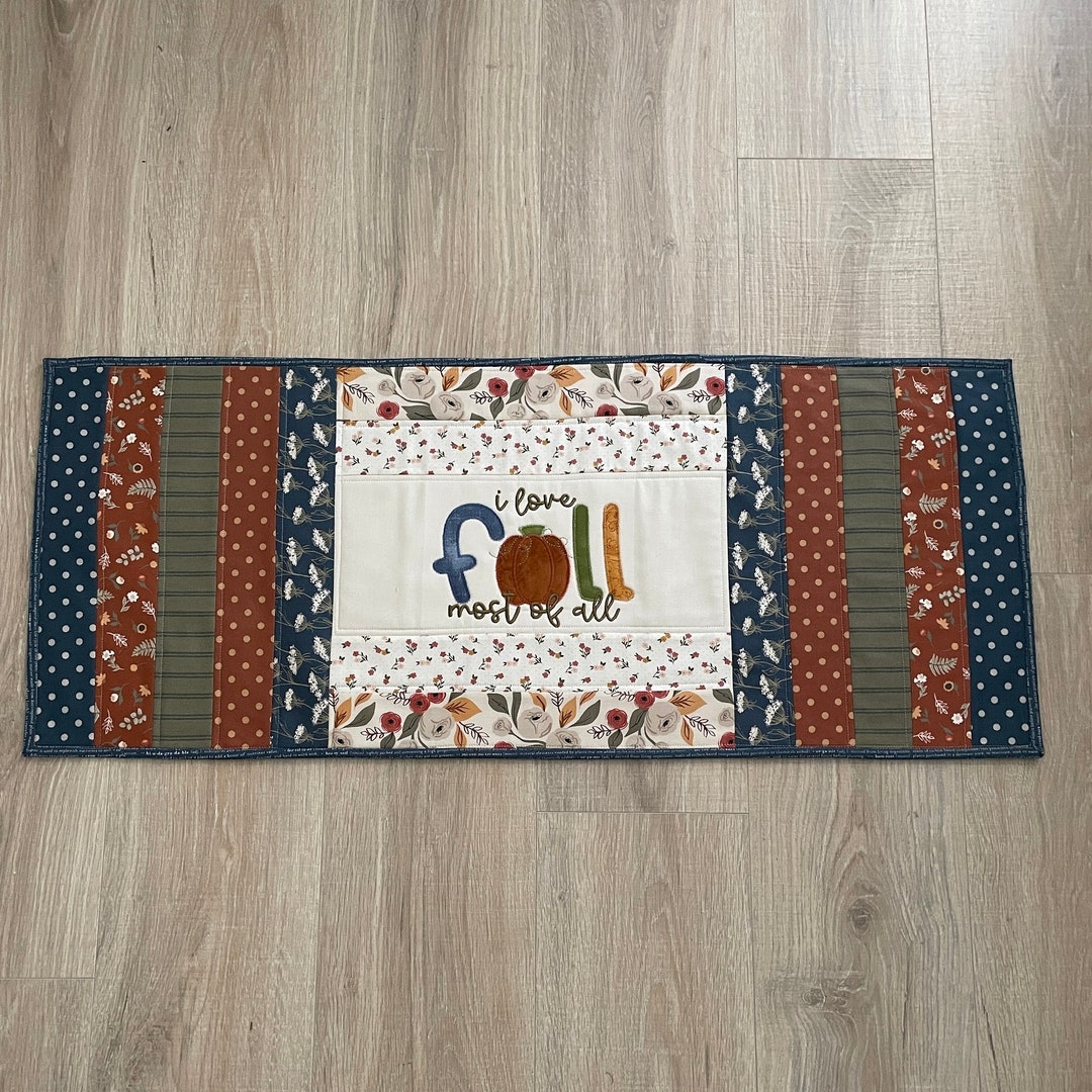 Quilted Fall Table Runner Farmhouse or Country Table Décor - Etsy
