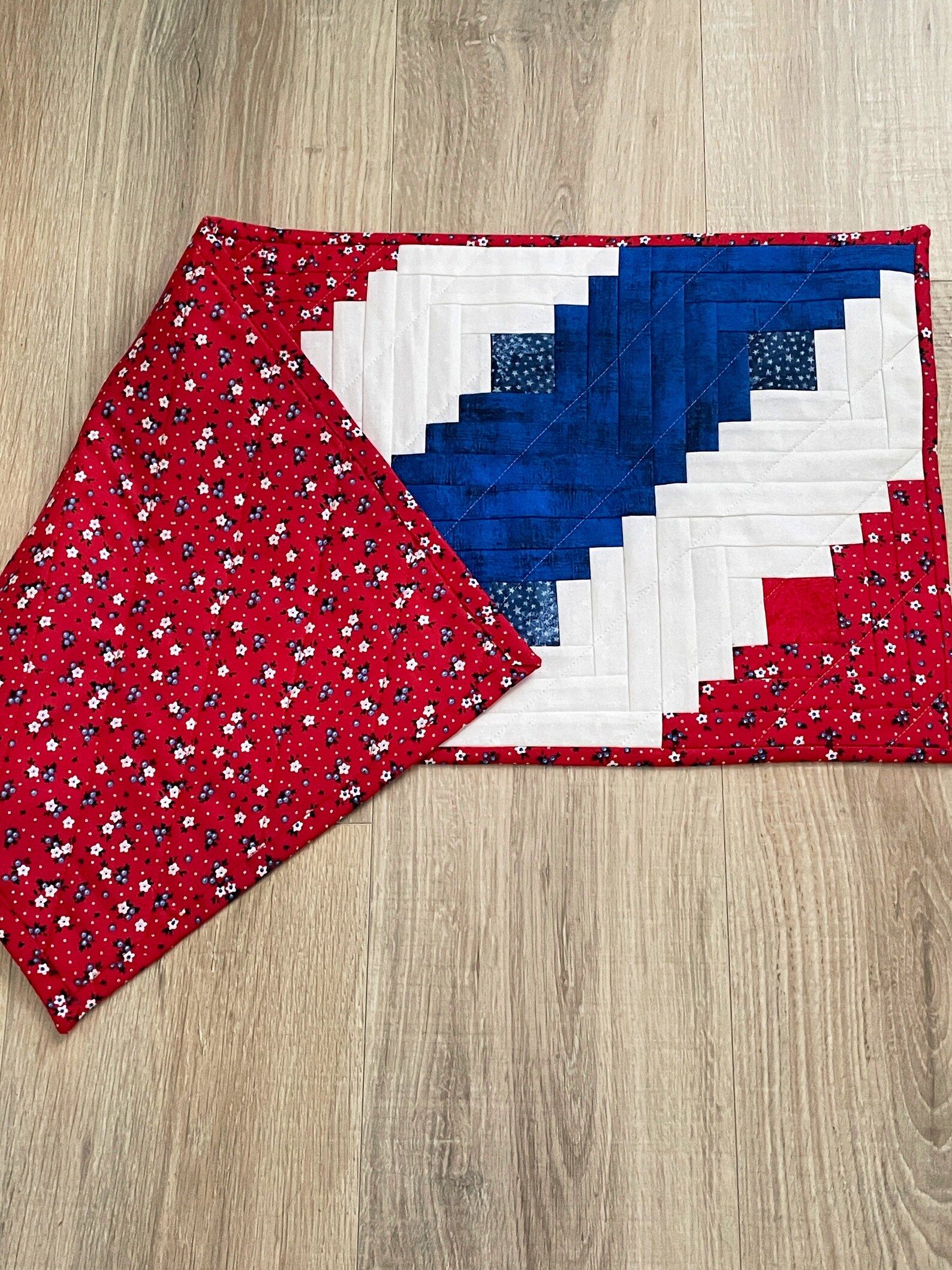 Handmade Log Cabin Table Runner, Patriotic Table Centerpiece - Etsy