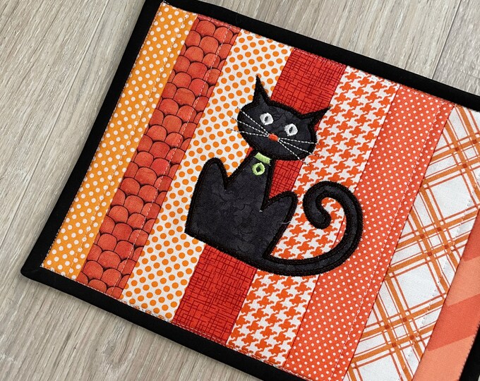 Black Cat Halloween Quilted Mug Rug or Snack Mat - Etsy