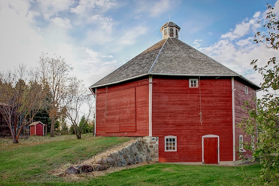 Round Barn Photo Country Landscape Photo Red Round Barn | Etsy