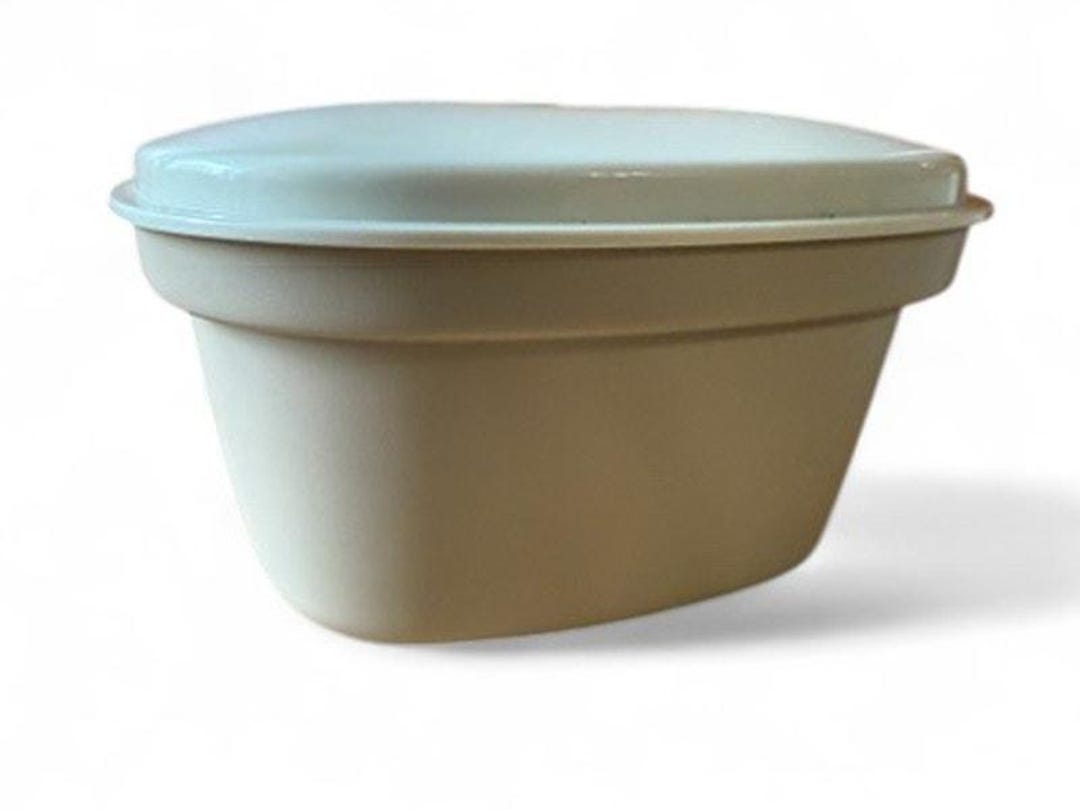 Vintage Square Large Tupperware Beige and White - Etsy