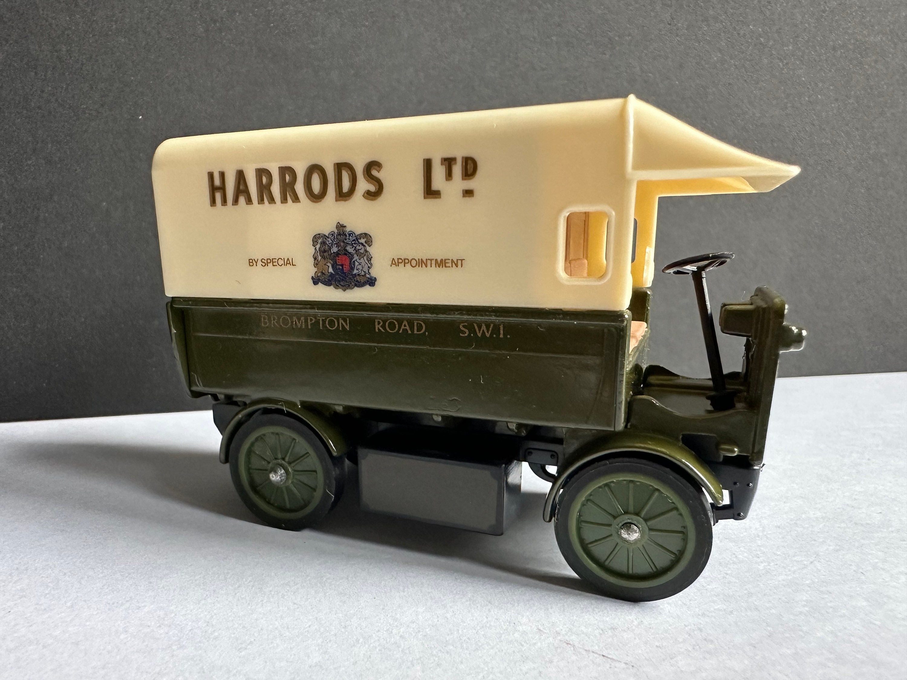 Vintage Matchbox Harrods Models of Yesteryear Y29 Walker Electric Van ...