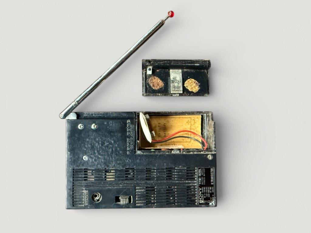 Vintage Sony TFM-825L - 8-transistor Radio - Japan - 1960s - Etsy