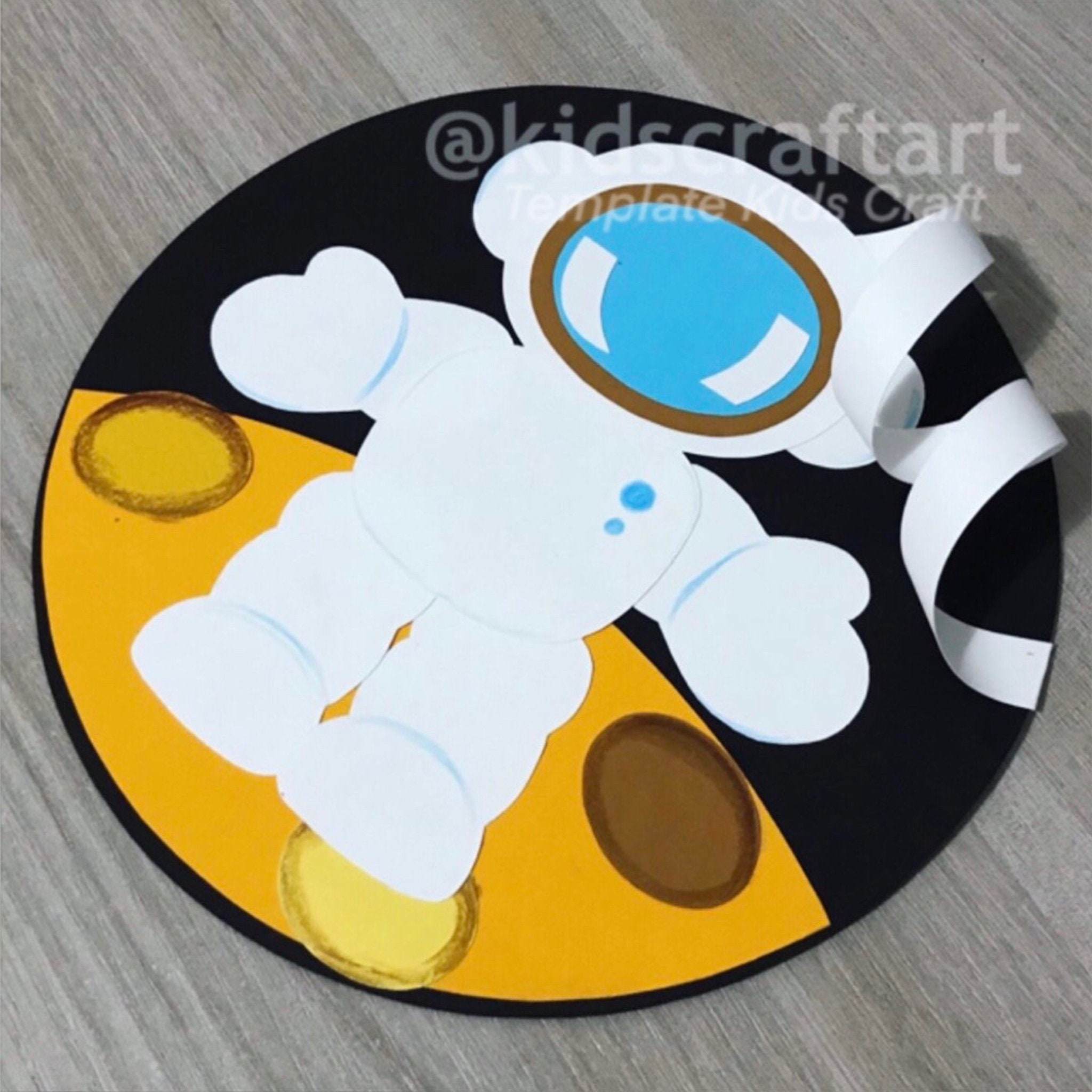 Astronaut Bulletin Board