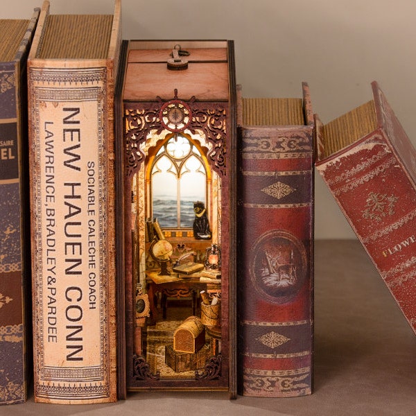 Bookshelf Insert Art - Etsy