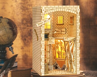 Bookshelf Alley - Etsy