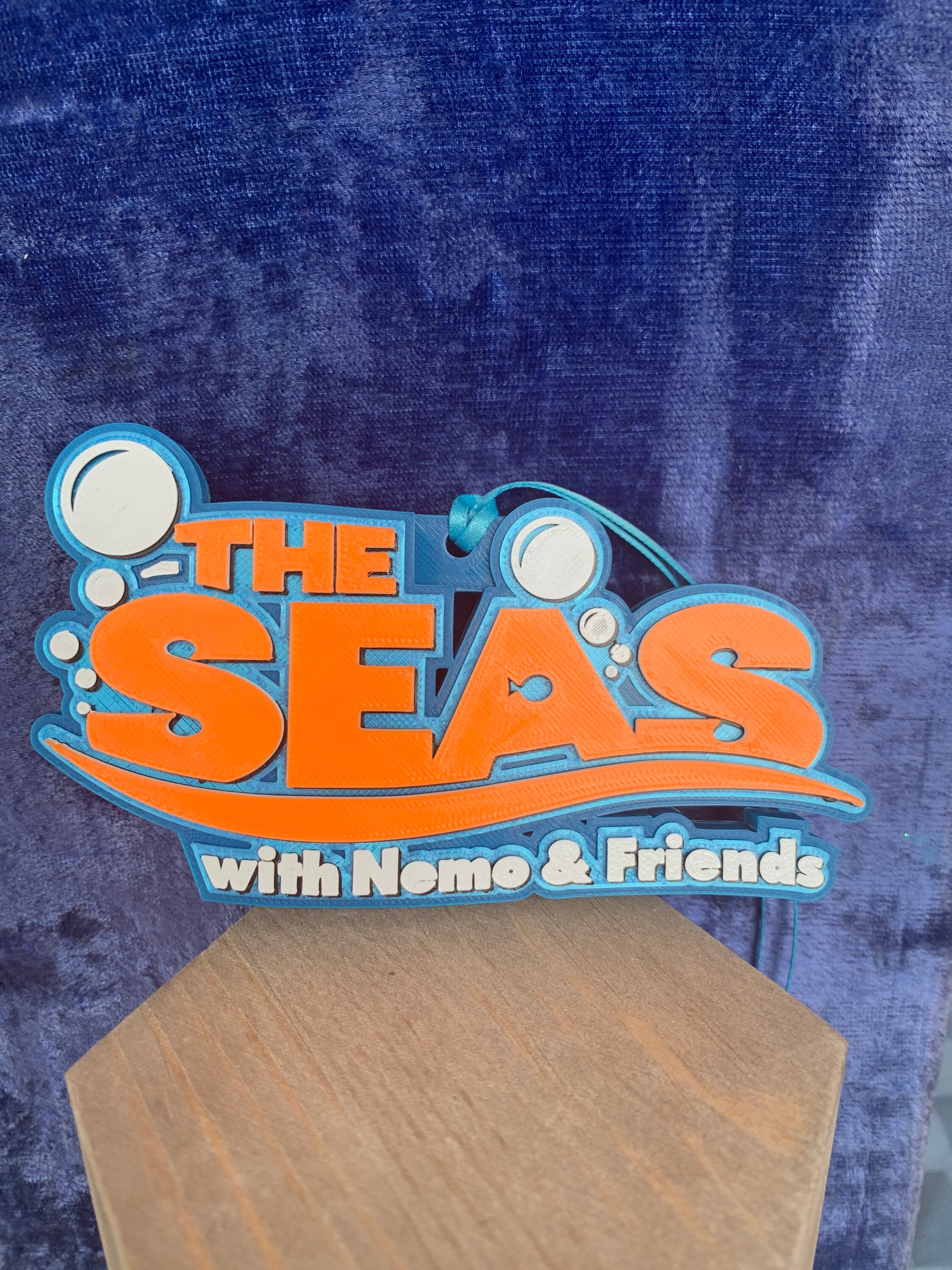 The Seas With Nemo & Friends Magnet - Etsy