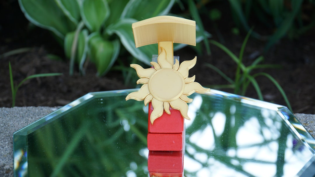 Tangled Sun Hook - Etsy