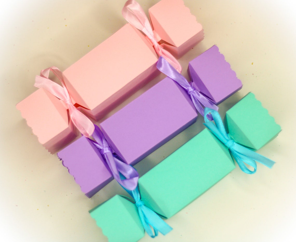 Candy shaped favor boxes | Etsy