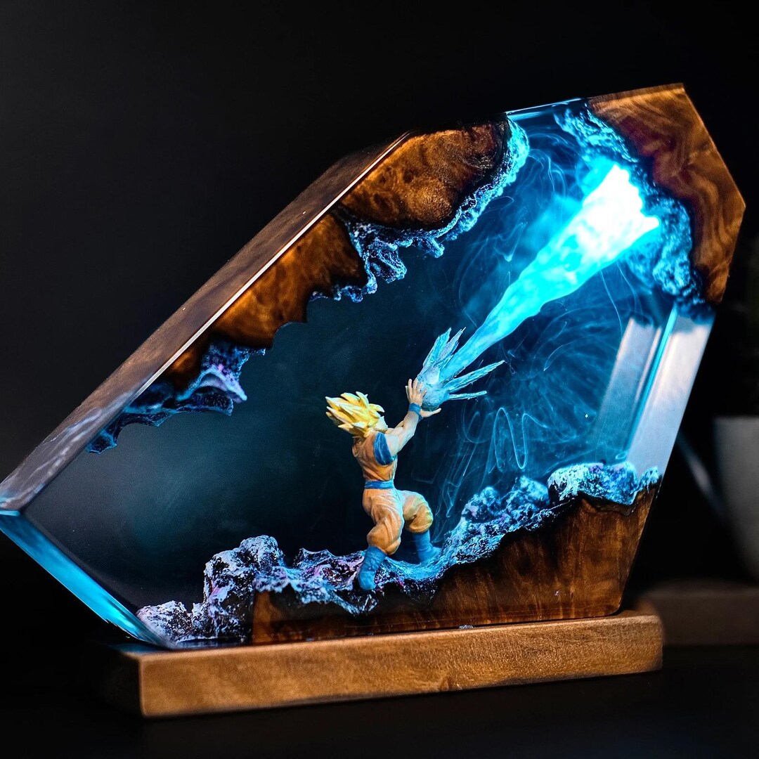 Saiy.an Super Hero Resin Lamp, LED Anime Night Light, Premium ...
