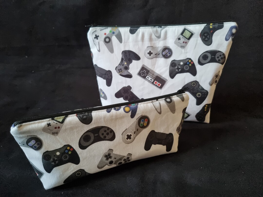 Video Game Controller Design Padded Makeup Bag / Pencil Case / Zip ...