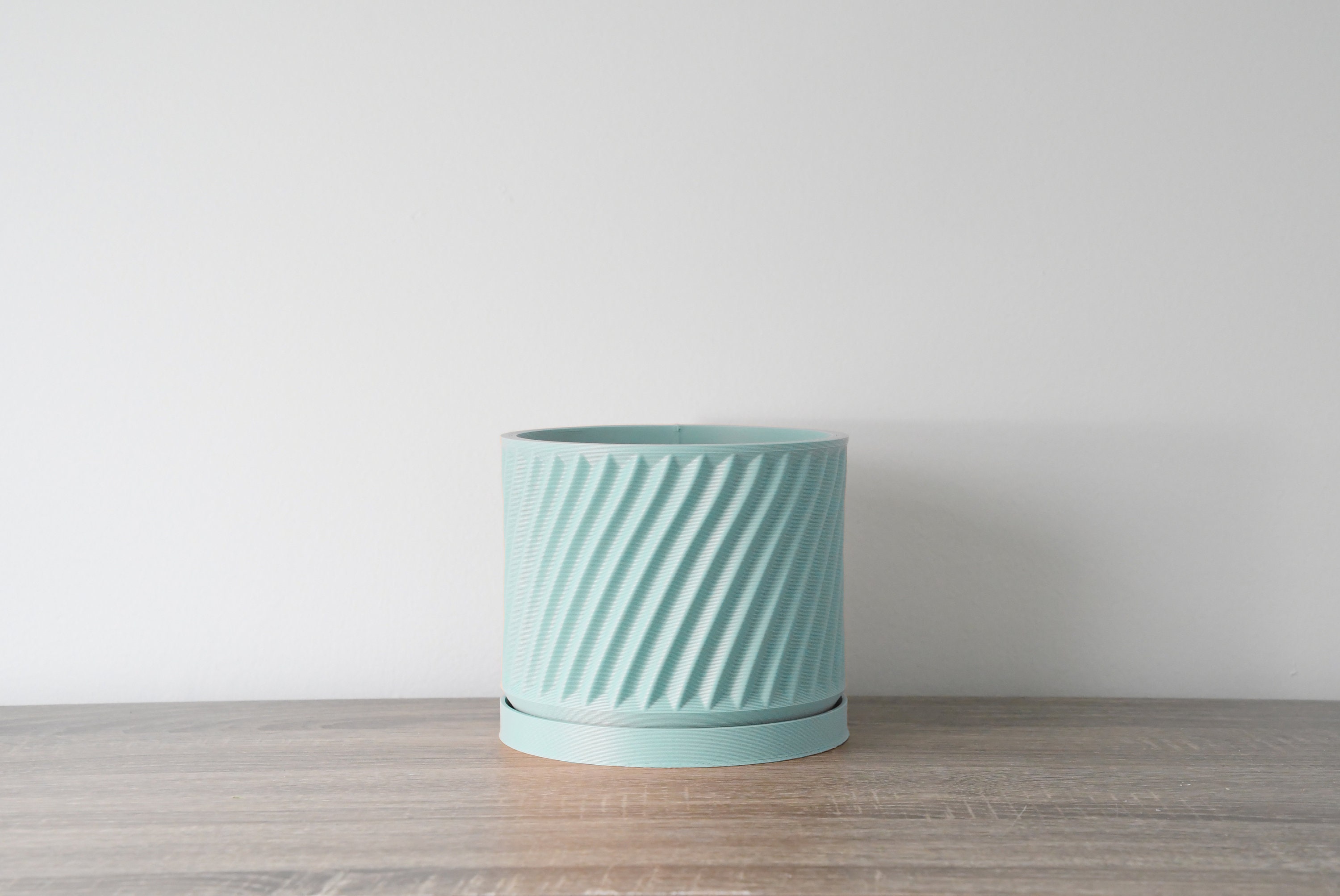 Penelope Planter With Drainage & Saucer in Cotton Candy Blue, Unique 3d ...