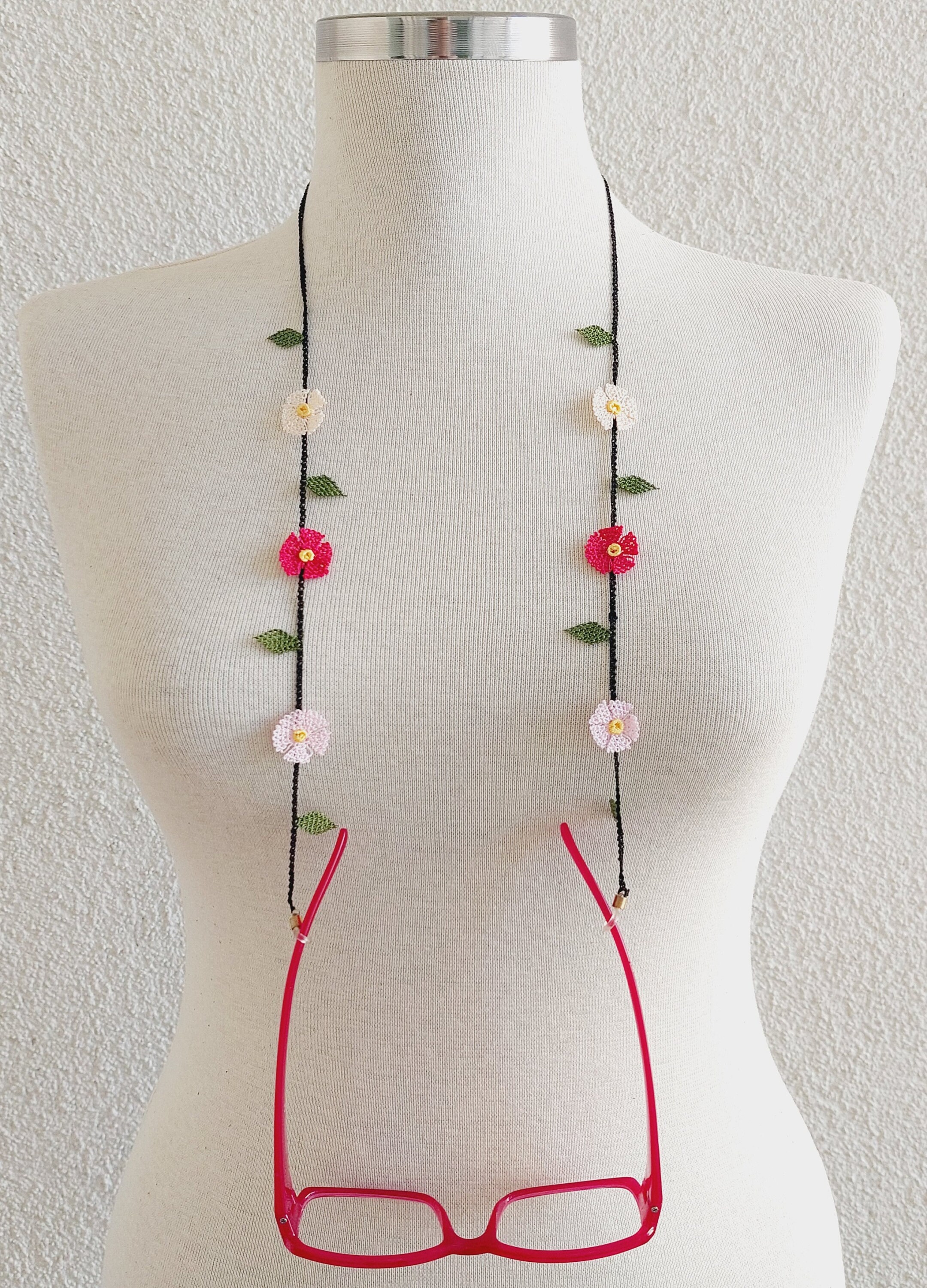 Eyeglass Chain With Flowers / Floral Glasses Chain / Eye Glass | Etsy