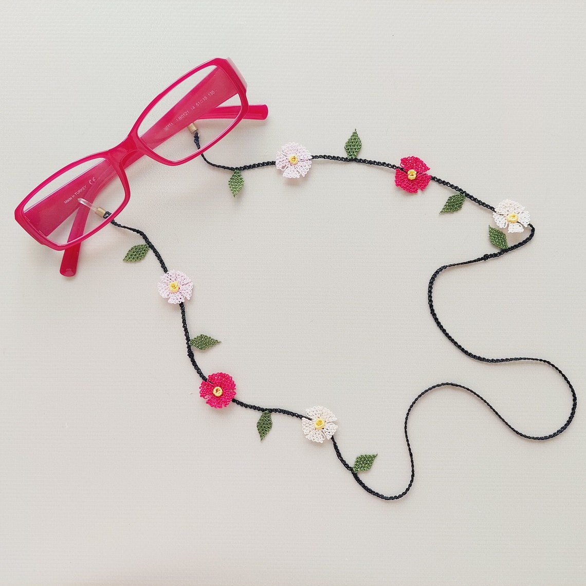 Eyeglass Chain With Flowers / Floral Glasses Chain / Eye Glass | Etsy