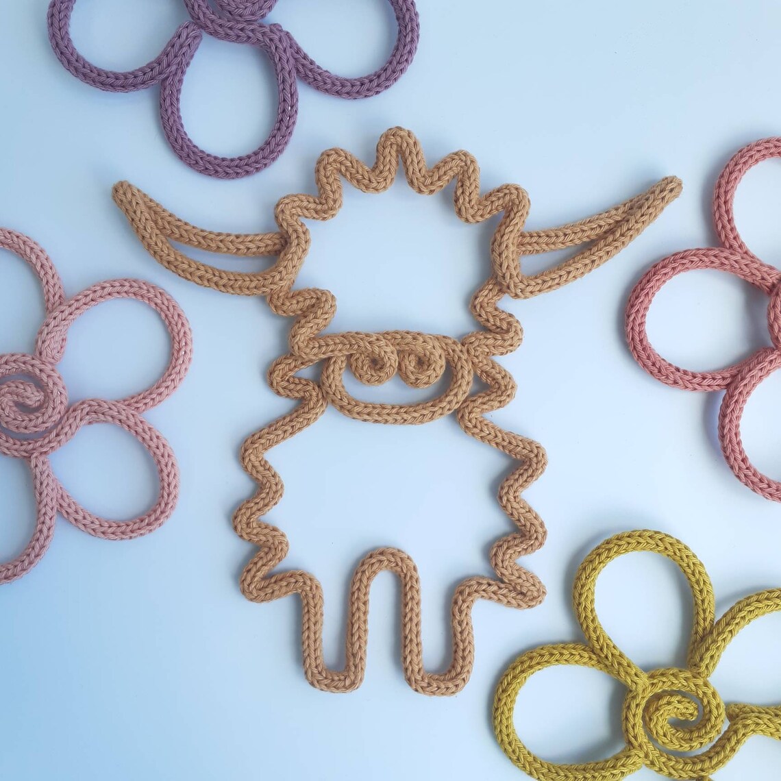 Knitted Wire Highland Cow// Wire Accessories // Wire Nursery Decoration ...