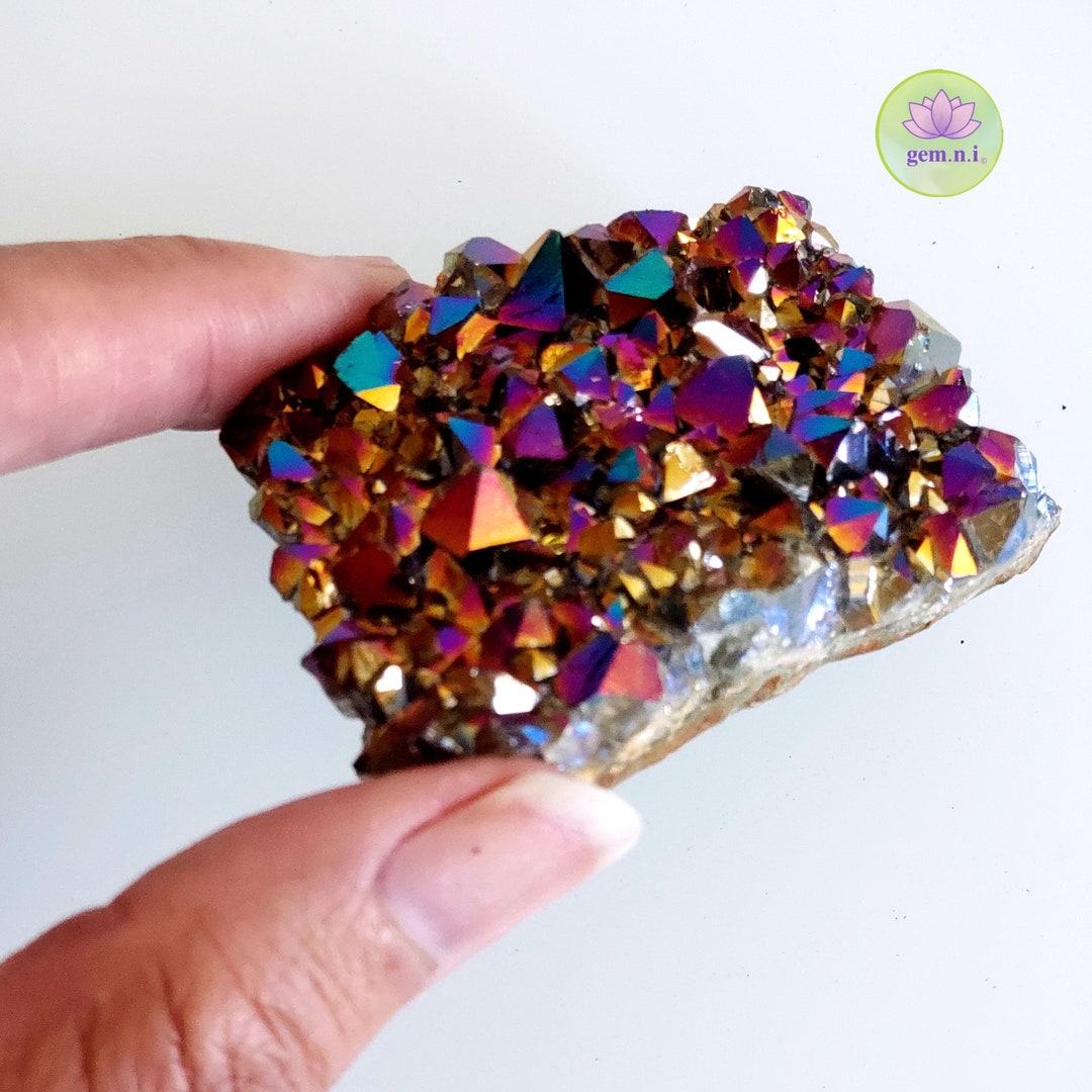 Aura Quartz Clusters Flame Titanium Quartz Cluster Natural Quartz Aura ...