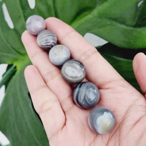 Agate Sphere - Mini Small Black Gray Agate Crystal Spheres • Alter ...