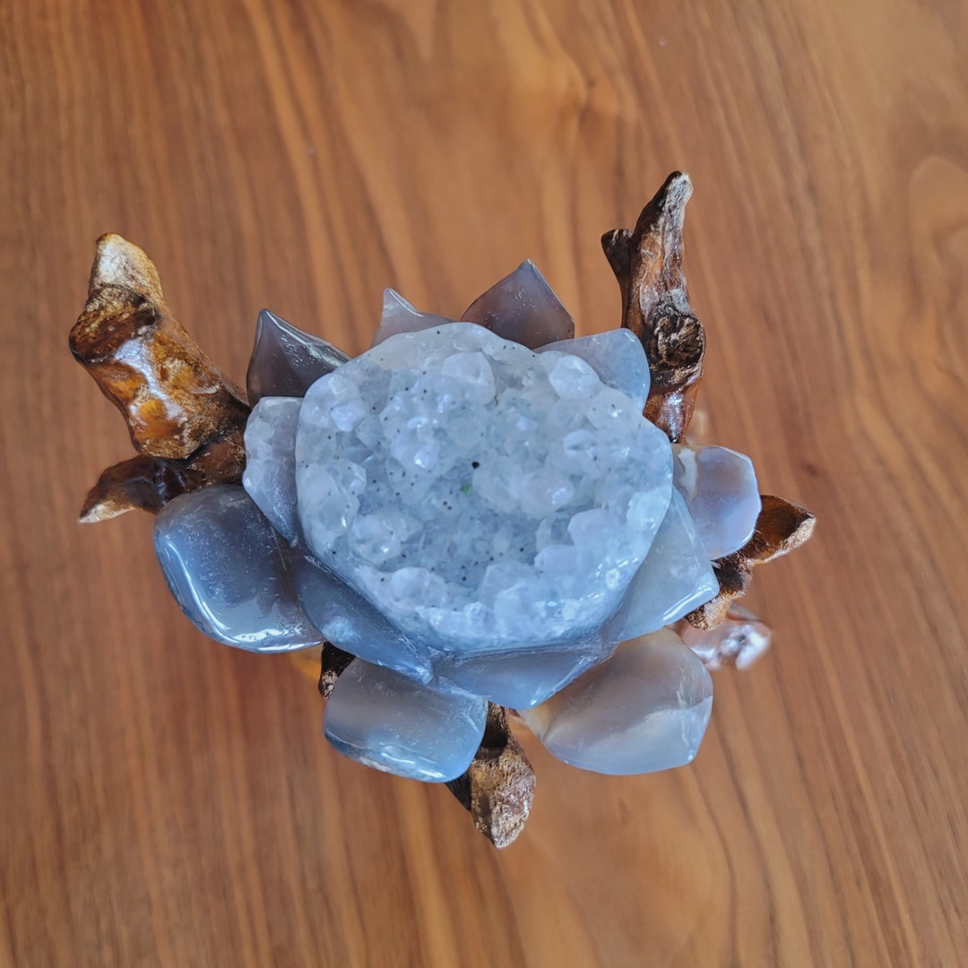 Agate Lotus Carving on Stand Crystal Lotus Flower Natural Stone Crystal ...