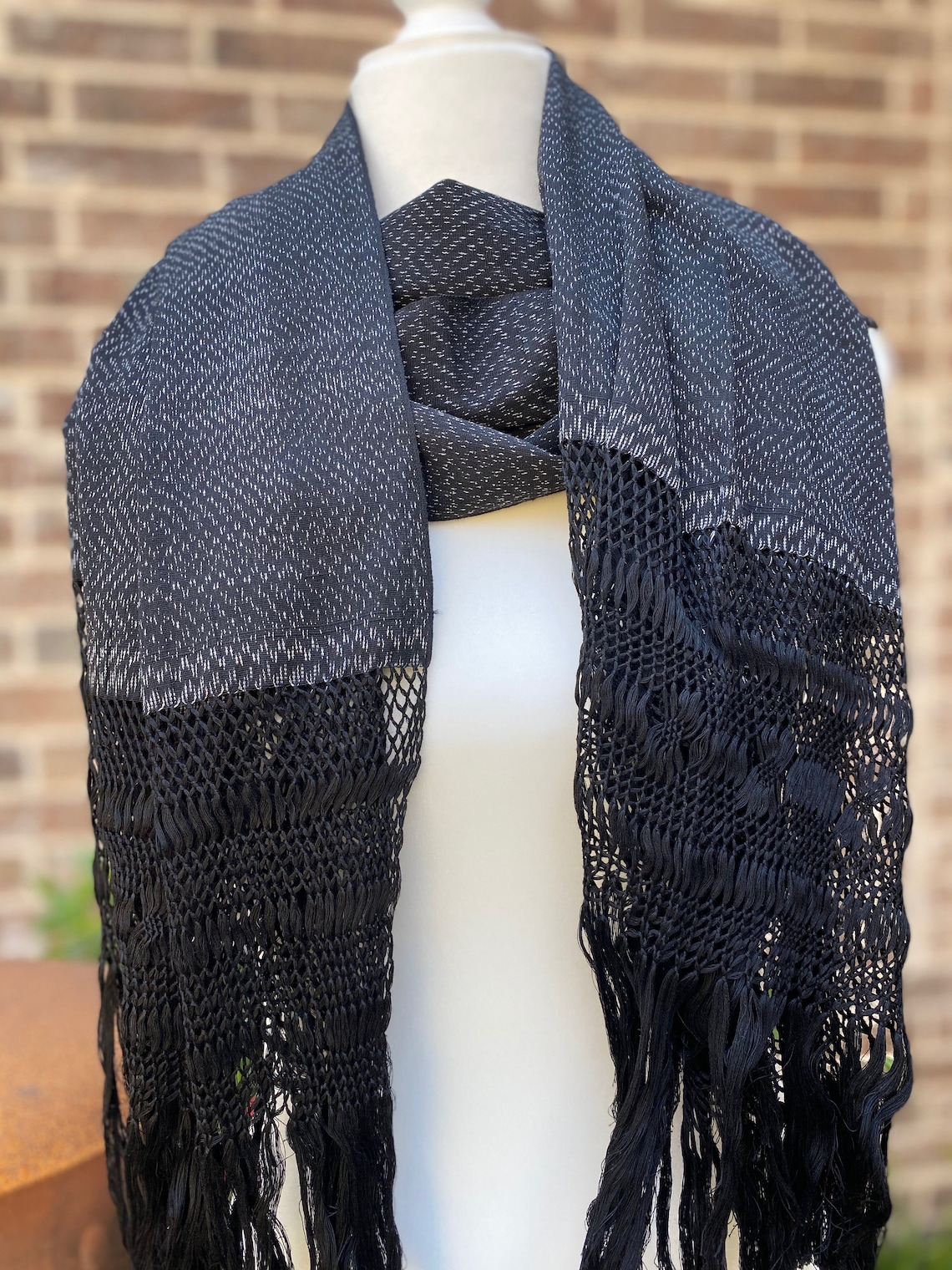 Black Mexican Rebozo Chal mexicano de Oaxaca. Rebozo Negro. | Etsy