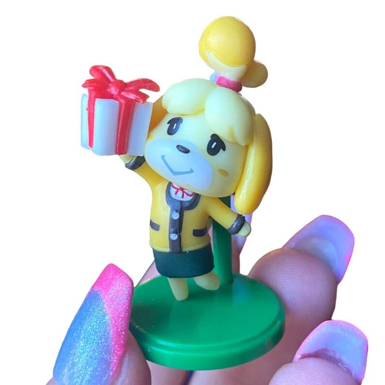 Animal Crossing New Horizons ACNH Figurines, Figures Isabelle, Tom Nook ...