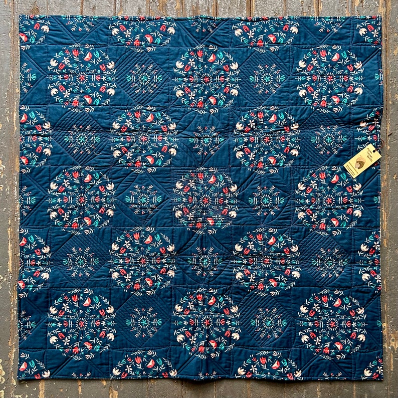Urban Light Quilt - Etsy