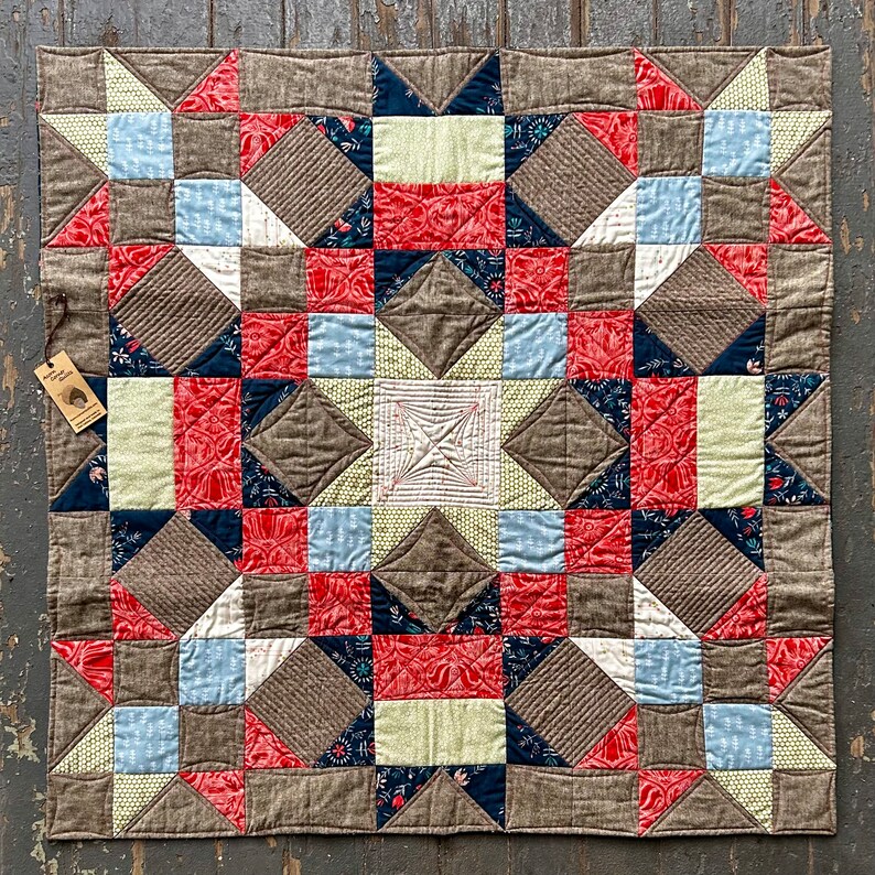 Urban Light Quilt - Etsy