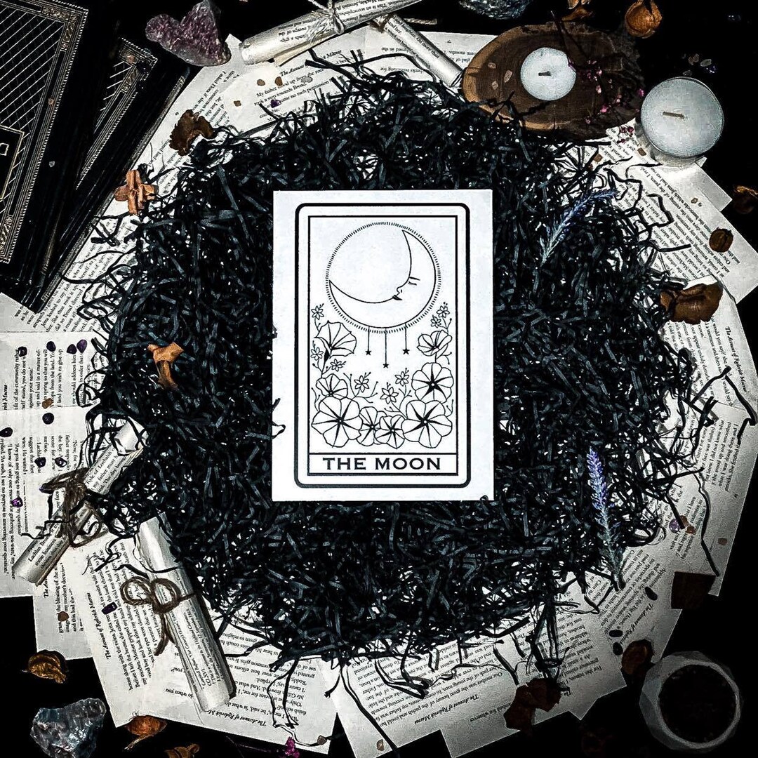 Inverted Moon Tarot Card Print | Gothic Witchy Celestial Art - Etsy UK