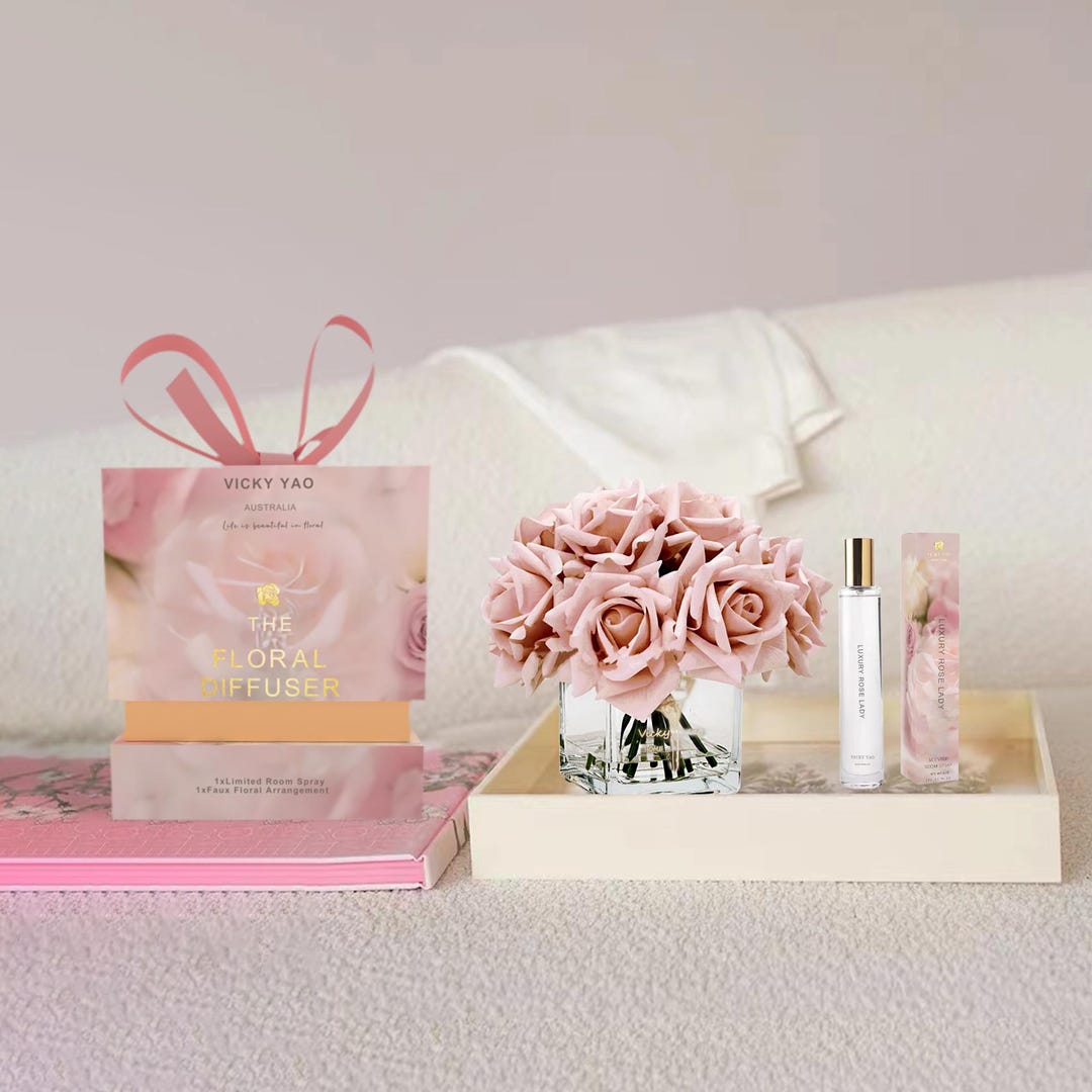 VICKY YAO - Real Touch Champagne Rose Arrangement Glass Fake Water Faux ...