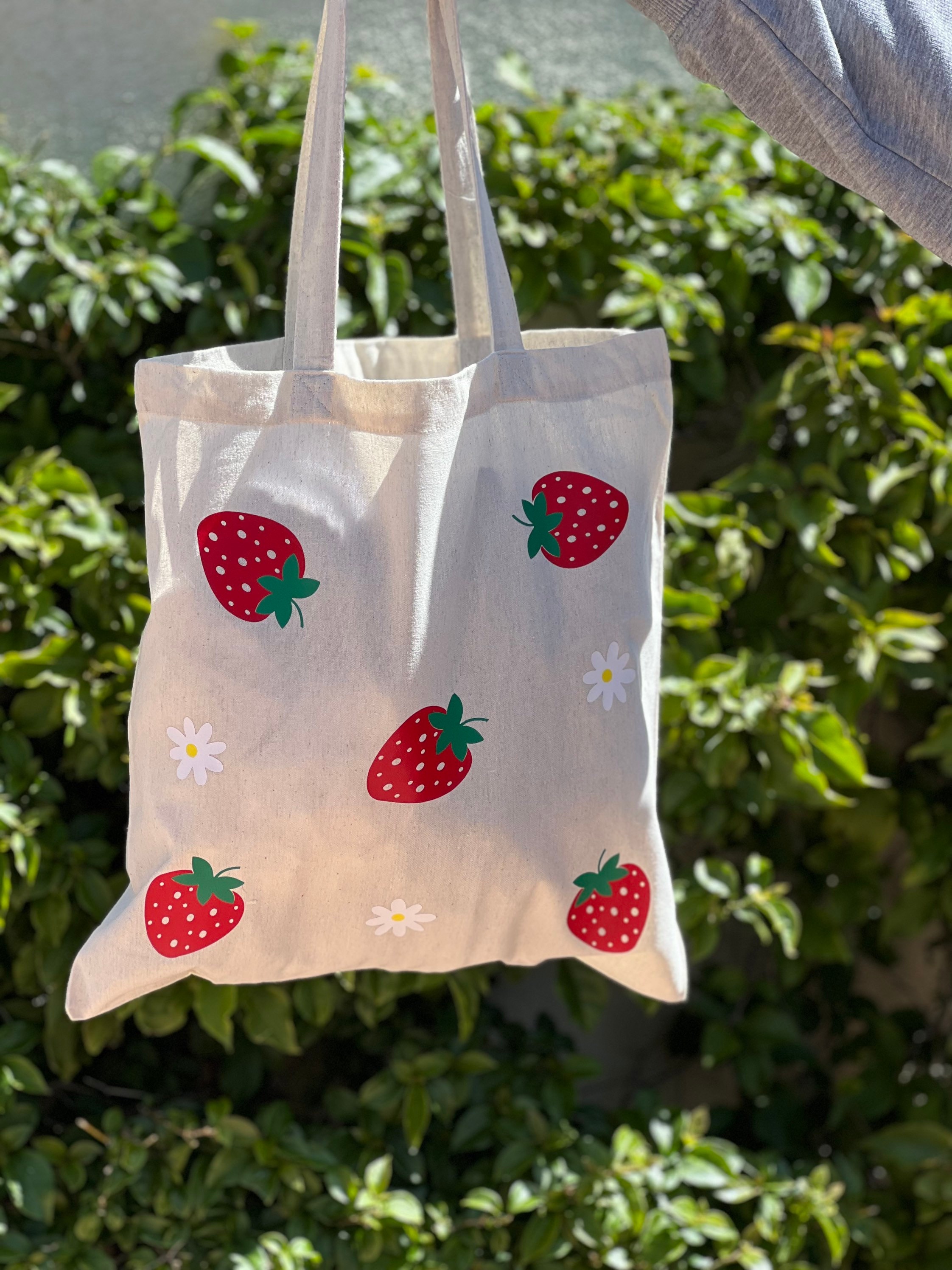 Strawberry Tote Bag, Trendy Canvas Tote Bag, Tote Bag Women ...
