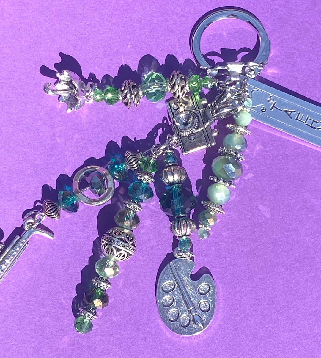 TAEHYUNG Inspired Green Key Chain - Etsy